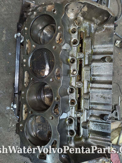 Volvo Penta 7.4L GM 454 Big block Chevy Short Block 4 Bolt Main engine ...