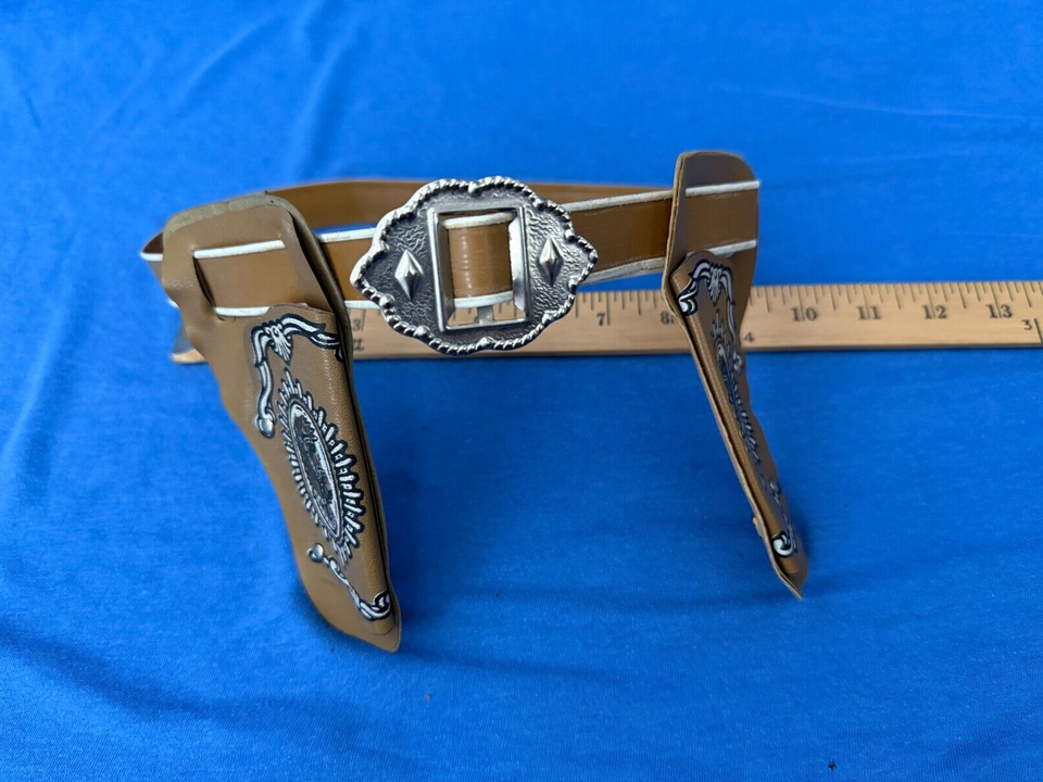 Vintage Double Toy Gun Holsters w/ Belt, Buckle Western Cowboy Plastic ...