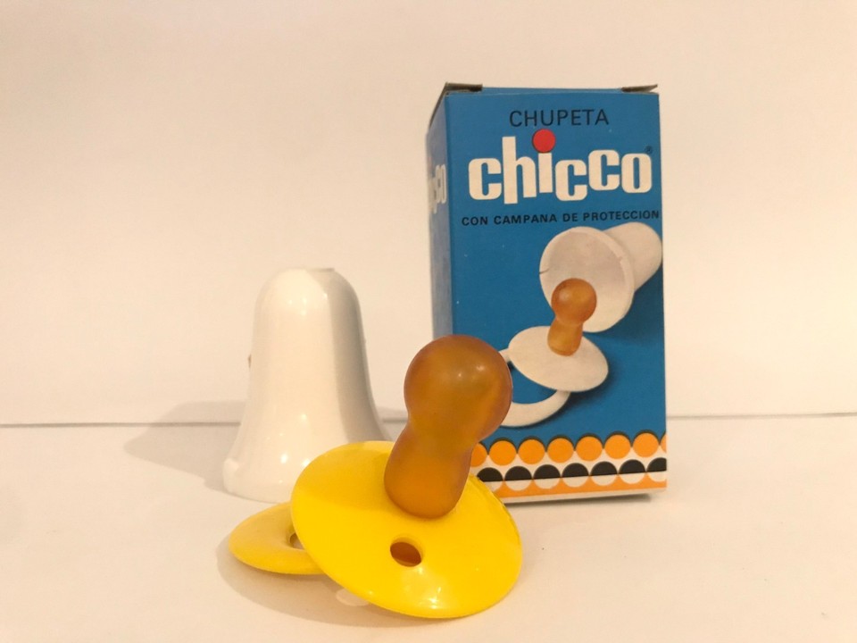 Vintage chicco baby schnuller succhietto artsana pacifier with cap ...