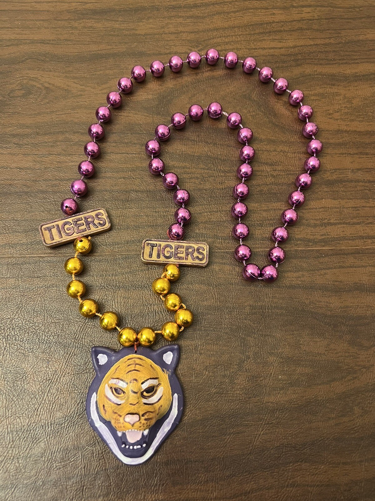 LSU Tigers Louisiana State Purple Gold Mardi Gras Bead Necklace Baton ...