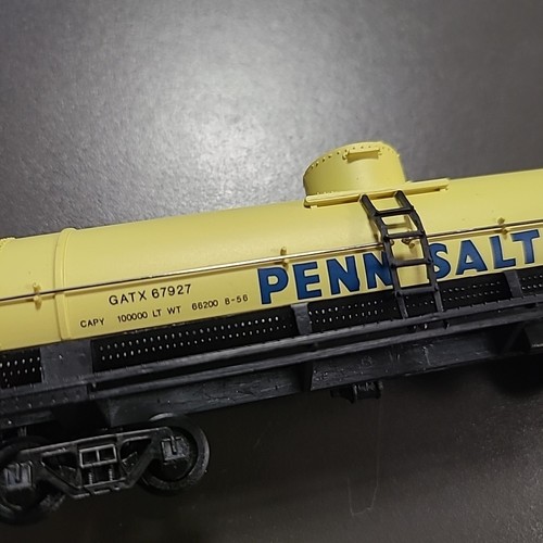 HO Scale Train Bachmann Penn Salt GATX 67927 Single Dome Tank Car EUC ...