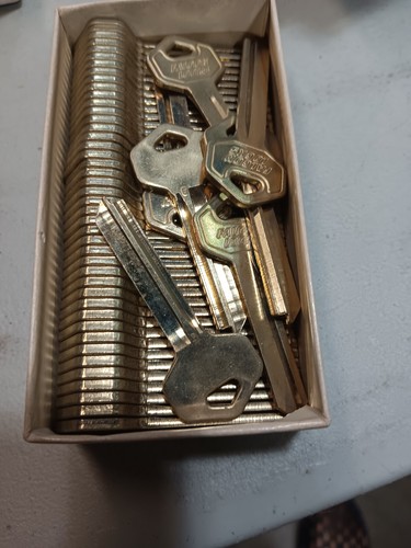 Falcon sfic E keyblanks 50/box | eBay