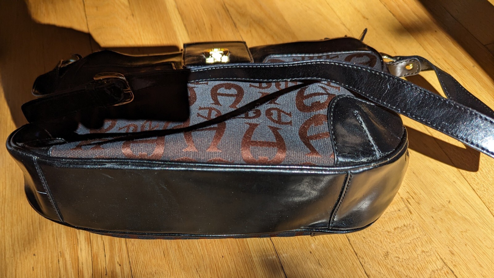 Vintage Etienne Aigner Logo Collection Handbag Purse … - Gem