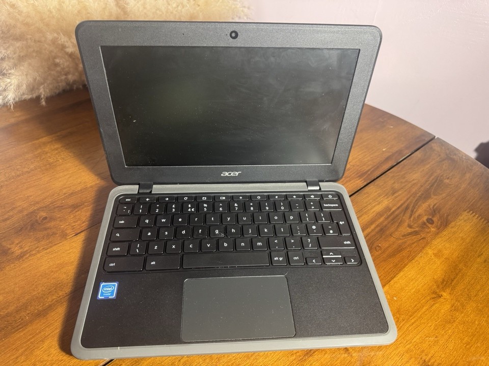 Job Lot‼️Laptops | Acer Chromebook C733 x2 | GeoBook 1E | Dell Latitude ...