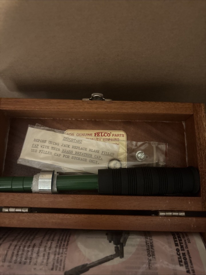 FELCO low lift precision HYDRAULIC JACK 10 TONS Vintage NEW Open wood ...