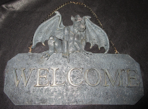 Dark Resin 3-D GARGOYLE Welcome Sign, 13" Plaque, Spooky Halloween ...