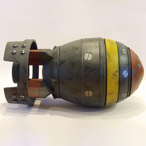 Mini Bomb Storage Box, Retro Model Figurines, Resin Statue Decor Small ...