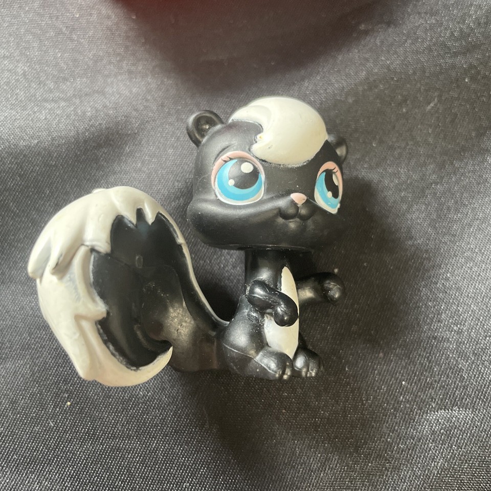 Littlest Pet Shop LPS Skunk #85 Blue Eyes Pink Flower Pot Hasbro LPS | eBay