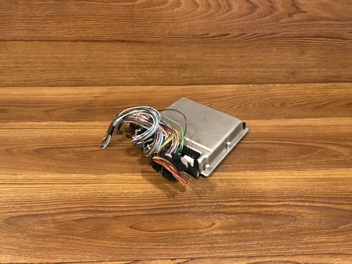 01-06 MERCEDES W209 CL500 S500 SL500 ENGINE DME ECU CONTROL MODULE ...