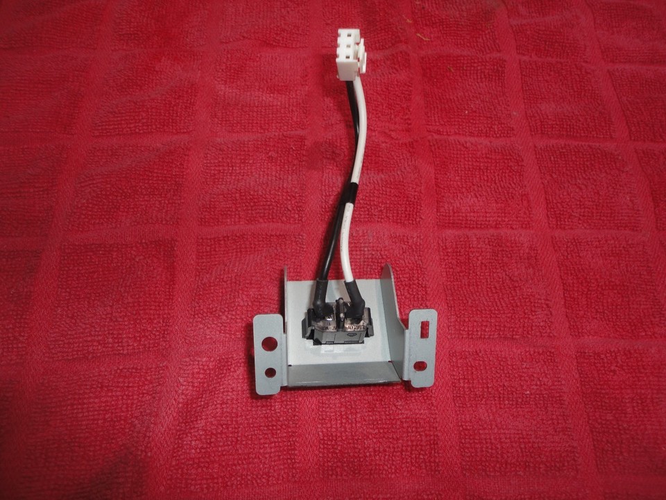 EMERSON A/C JACK AC-M05 PULLED FROM MODEL LC401EM2F. 8 OHMS 10W | eBay