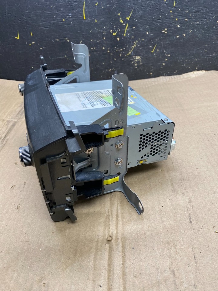 2013 2016 Toyota Rav4 Am Fm Cd Player Radio Receiver X2050 DG | eBay
