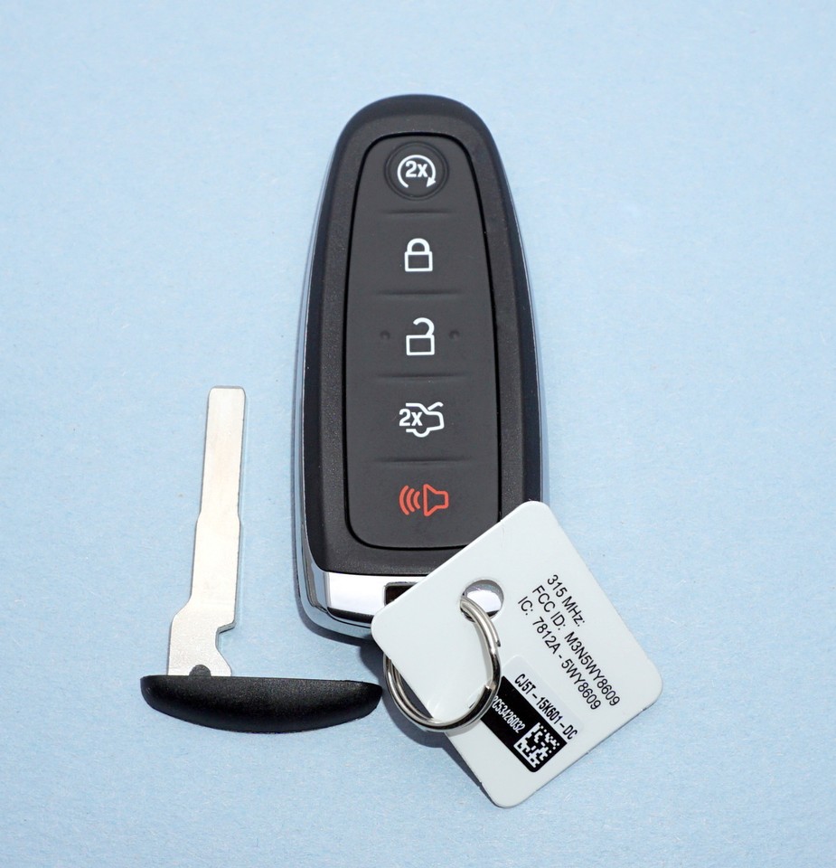 LIKE NEW OEM 13-17 FORD ESCAPE FOCUS CMAX PEPS EURO SMART KEY KEYLESS ...