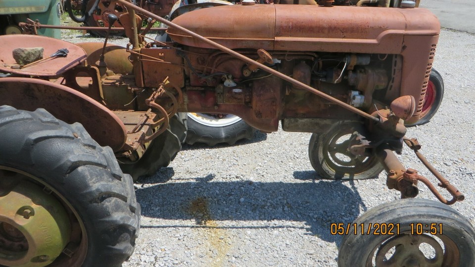INTERNATIONAL FARMALL SUPER A TRACTOR SELLING PARTS | eBay