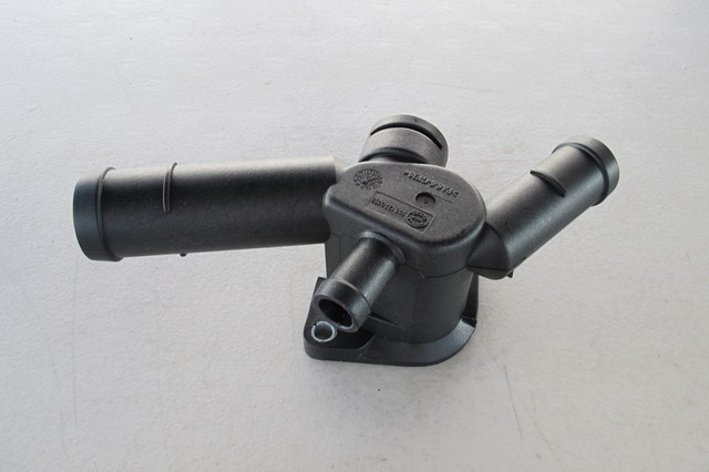 New Meyle 06A121132 Engine Coolant Outlet Flange For Volkswagen 1999 ...