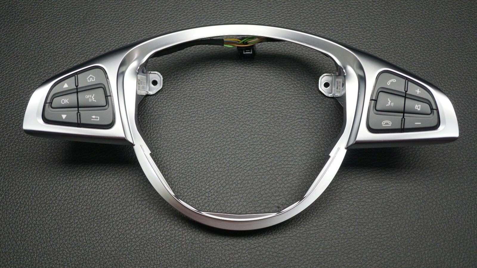 OEM MERCEDES BENZ AMG STEERING WHEEL TRIM WITH BUTTONS A0999050200 ...