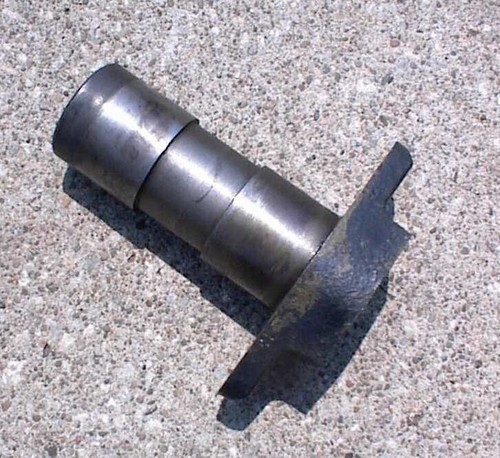 John Deere(85-130) 400 420 430 - Front Axle Pivot | eBay