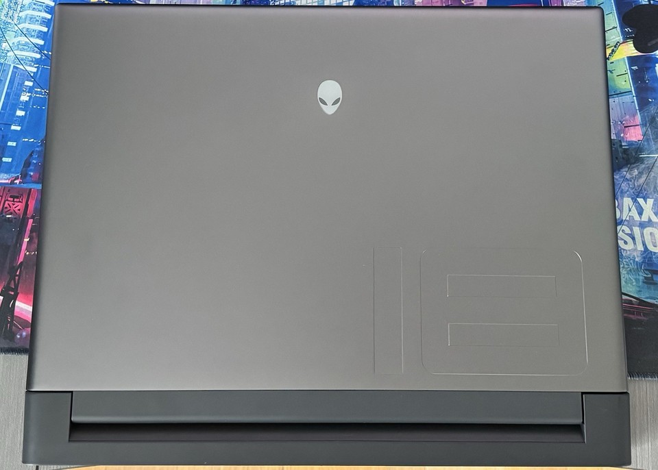 Alienware M18 R2 , 4080, 4+1 tb nvme, i9, 32Gb ram | eBay