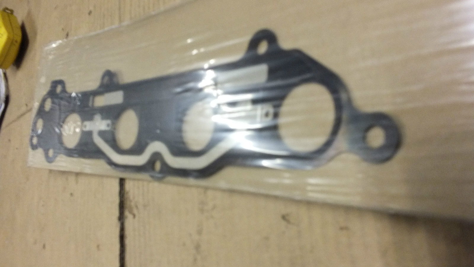 New Genuine Honda Jazz Insight EGR Inlet manifold gasket 17146-RBJ-004 ...