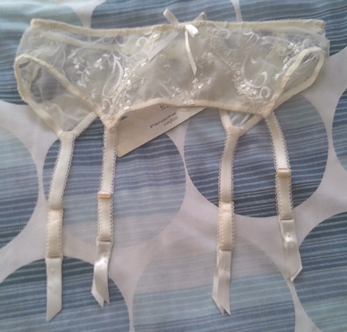 UK Size 12 - New Panache 'Confetti' Suspender Belt Ivory UK Size 12 ...