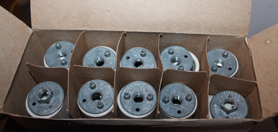 NEW OLD STOCK Leviton Box of 10 Porcelain Keyless Lampholder Sockets ...