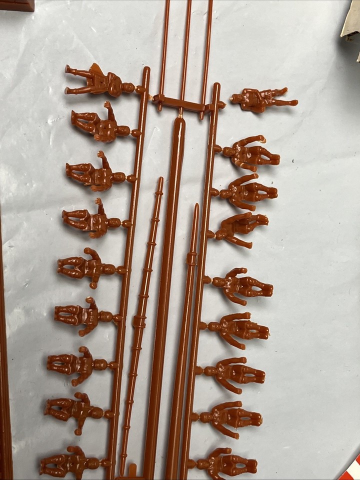 New Sealed Atlantis Toy & Hobby VIKING SHIP 1:64 Model Ship War Vessel ...