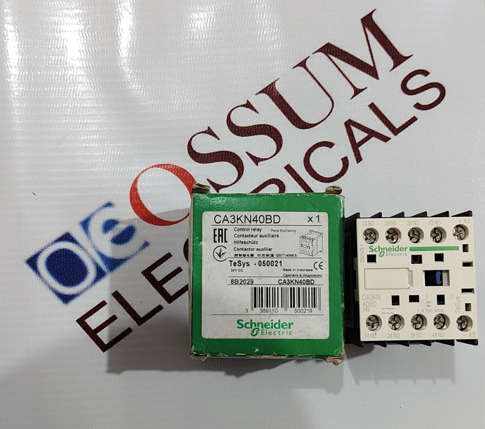 SCHNEIDER ELECTRIC CA3KN40BD AUXILIRY CONTACTOR VOLTAGE 24VDC FREE FAST ...