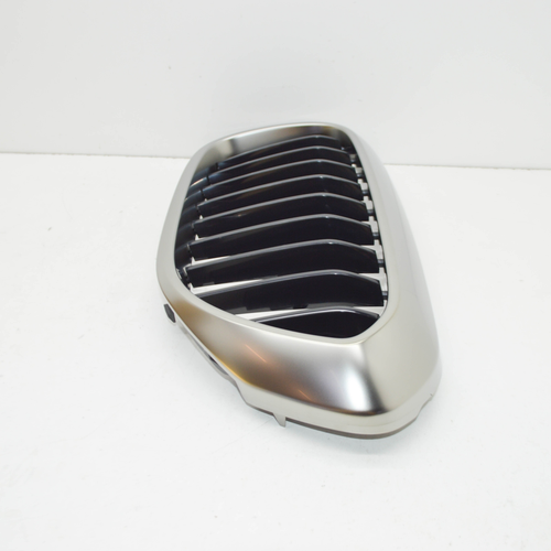 NEW BMW 5 G30 FRONT LEFT GRILL 51138070469 8070469 ORIGINAL 51-13-8-070 ...