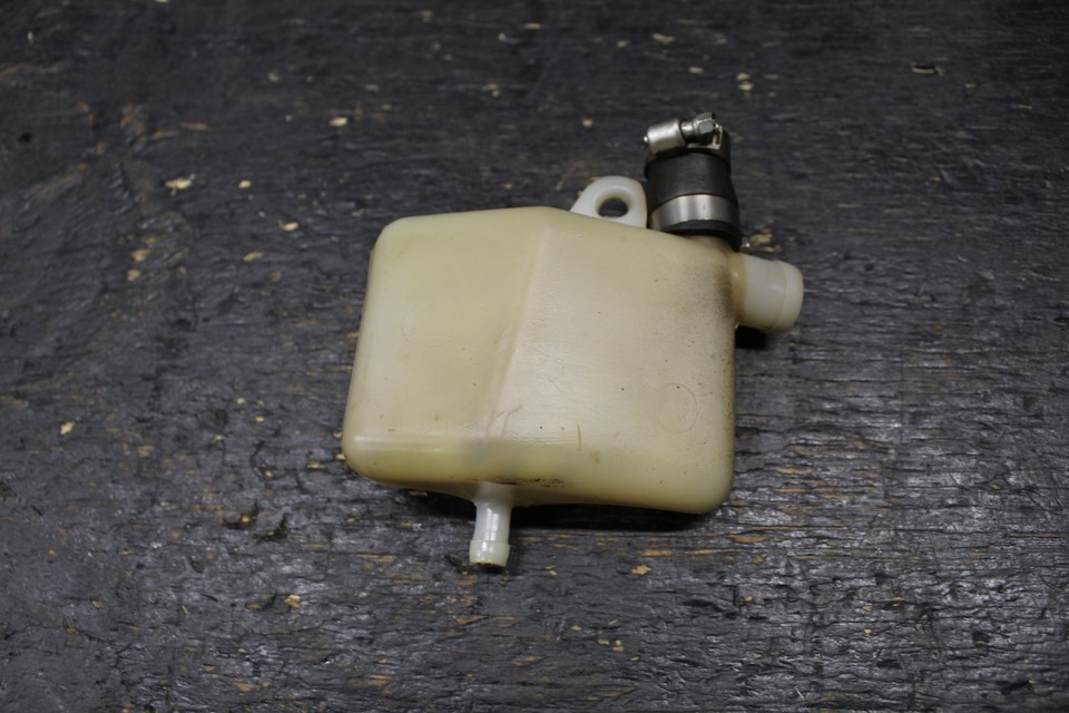 02-06 HONDA RVT1000R RC51 COOLANT WATER TANK RESERVOIR BOTTLE OVERFLOW ...