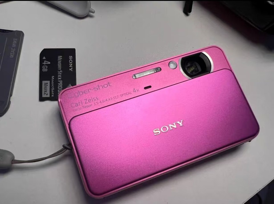 Sony Cyber-Shot DSC-T99 14.1MP Digital Camera Touch Screen Green/Pink ...