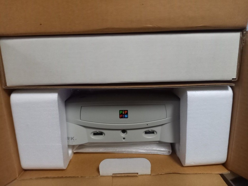Bandai Apple Pippin At Mark PA-82001 Console Rare w/ Box Operation ...