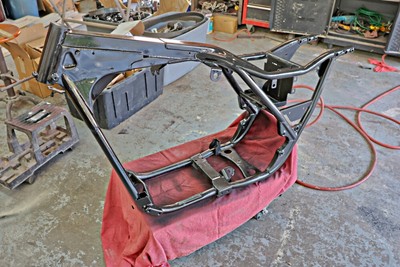 1987 Harley Davidson FXR Frame cleaned primed prepped ready to paint | eBay