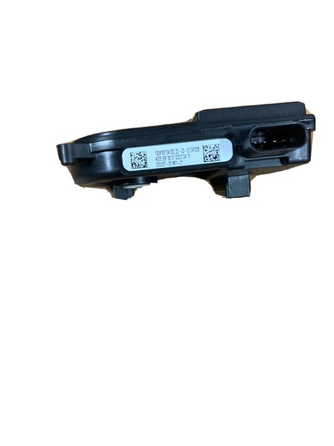 OEM MERCEDES-BENZ C W205 RADIATOR SHUTTER ACTUATOR A2059063501 GENUINE ...