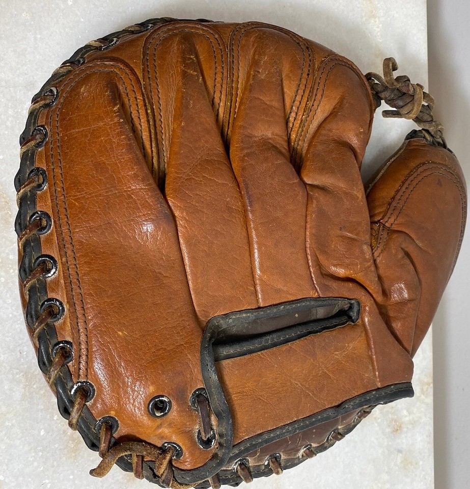 Vintage Reach Baseball Catchers Mitt Frank Hayes Model Buckle Back ...