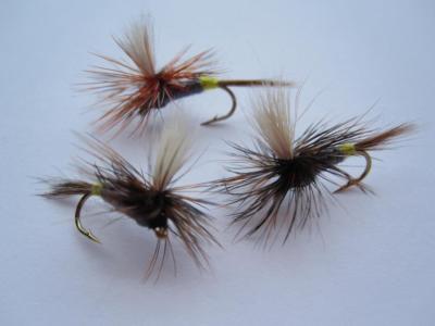1 DZ D18-2 ADAMS FEMALE PARACHUTE (SIZES AVAILABLE), DRY FLIES | eBay