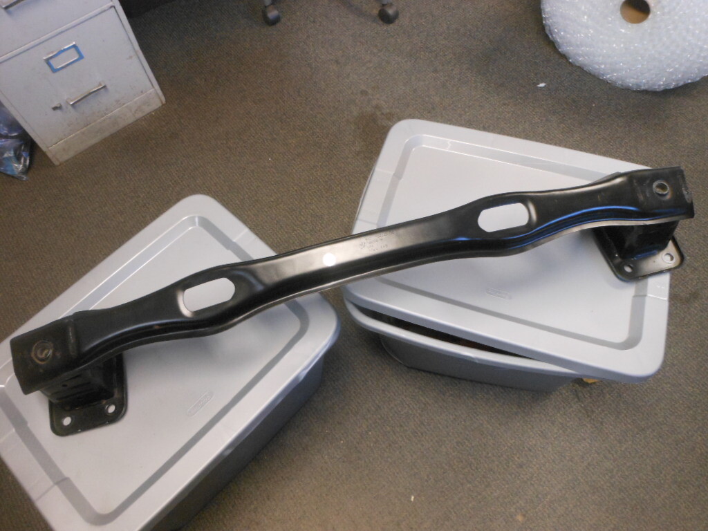BMW OEM Reinforcement Rear Crash Rebar Bumper Carrier E70 E71 X5 X6 ...