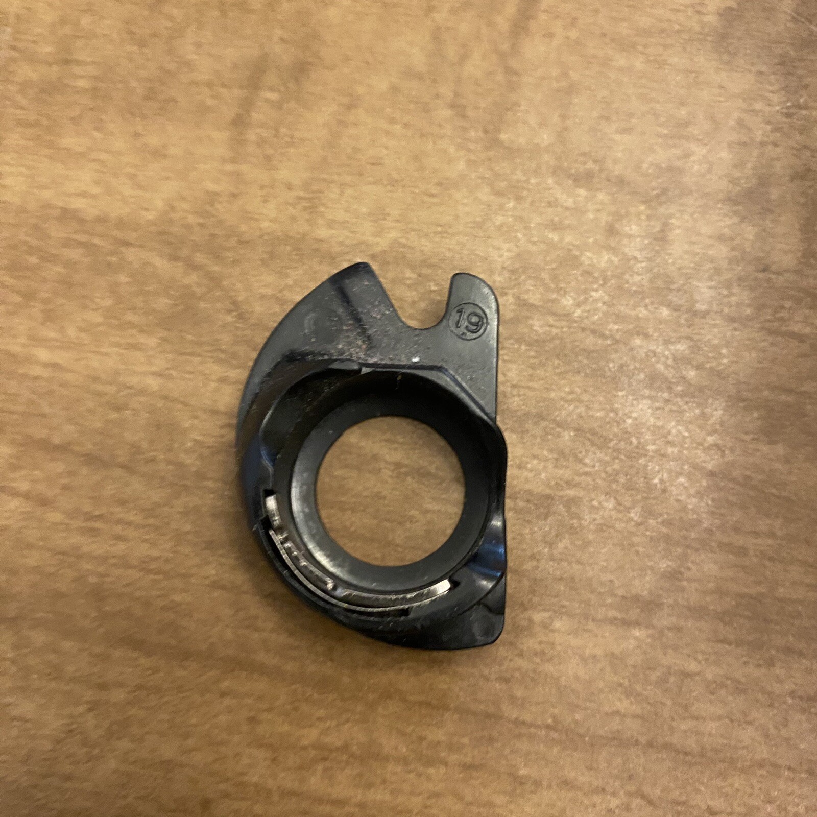 Singer 7011 Sewing Machine Replacement OEM Part Bobbin Case | eBay