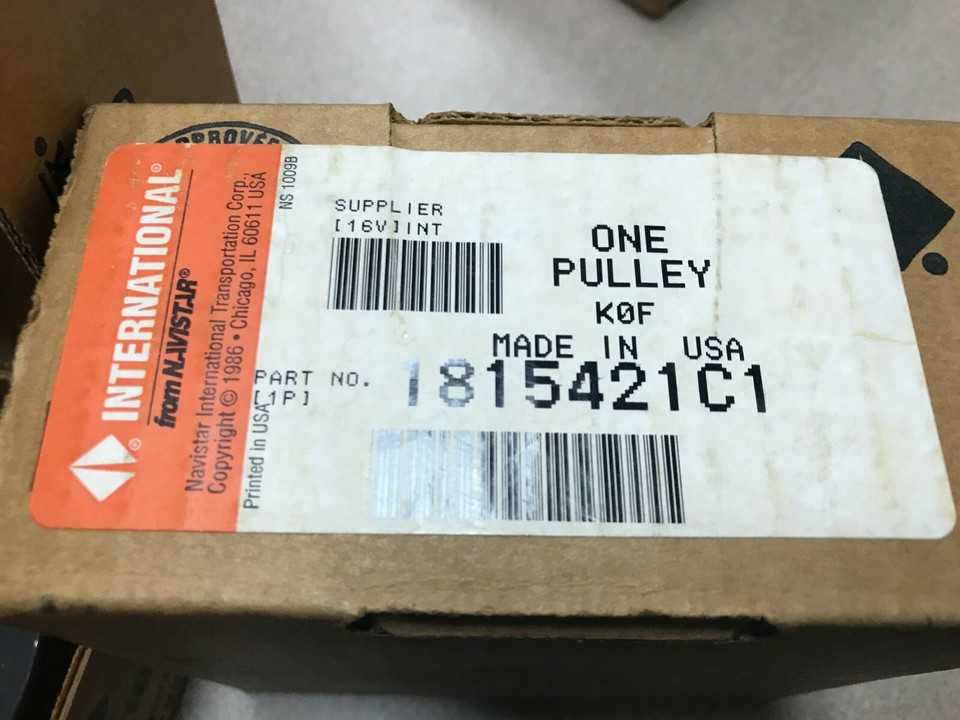 ONE GENUINE INTERNATIONAL PULLEY 1815421C1 | eBay