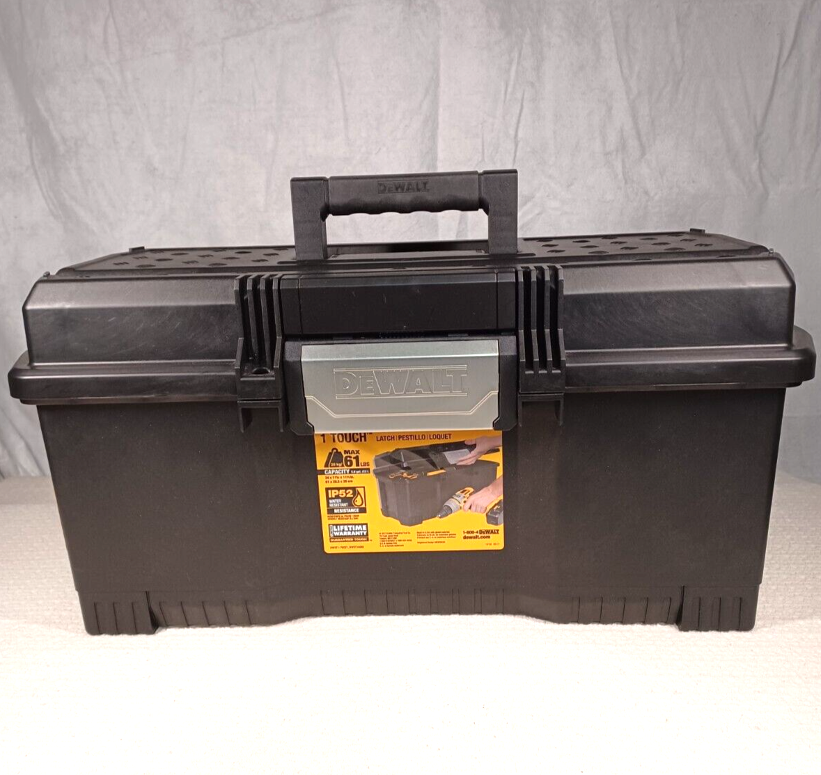 DEWALT One Touch Latch Toolbox w/ Portable 1/2 Tray | eBay