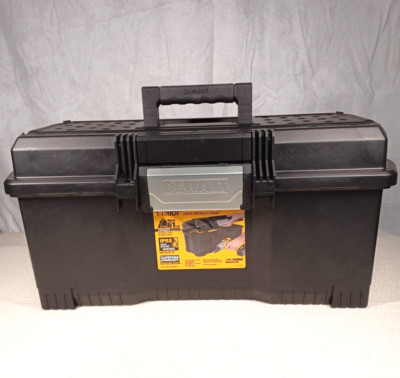 DEWALT One Touch Latch Toolbox w/ Portable 1/2 Tray | eBay