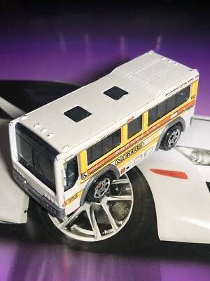 LOOSE White Matchbox City Bus Orange Line Metro Edition 1/64 Scale ...