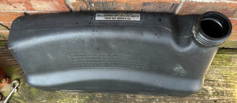 Snapper Hi-Vac 33 - 33" Fuel Tank 7052435YP w. Gauge 7019377YP | eBay