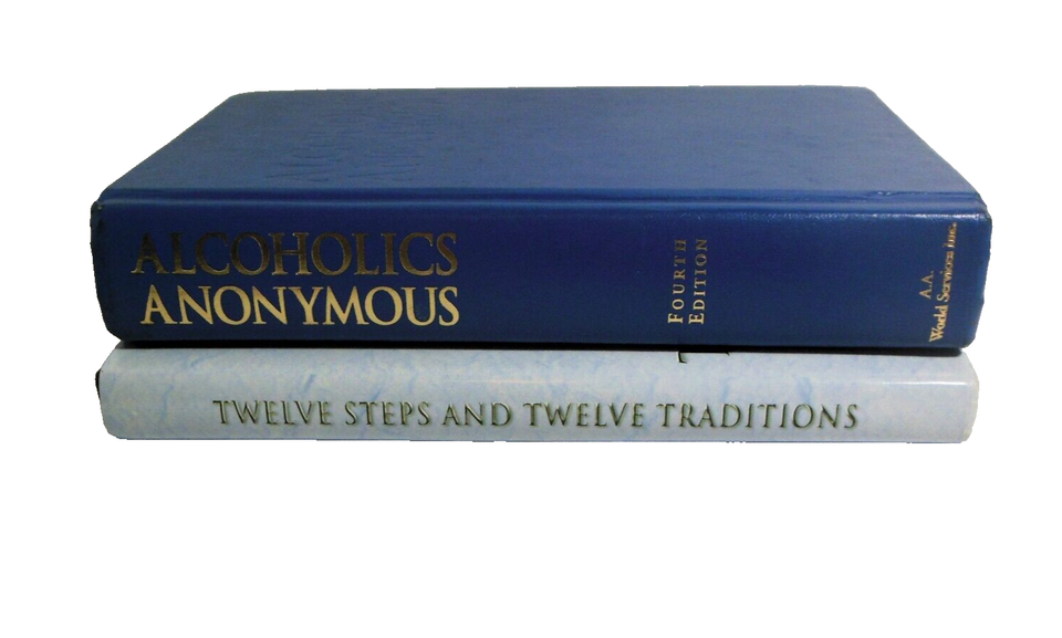 Alcoholics Anonymous AA LOT Blue Book 4th Ed AND Twelve Steps Twelve ...