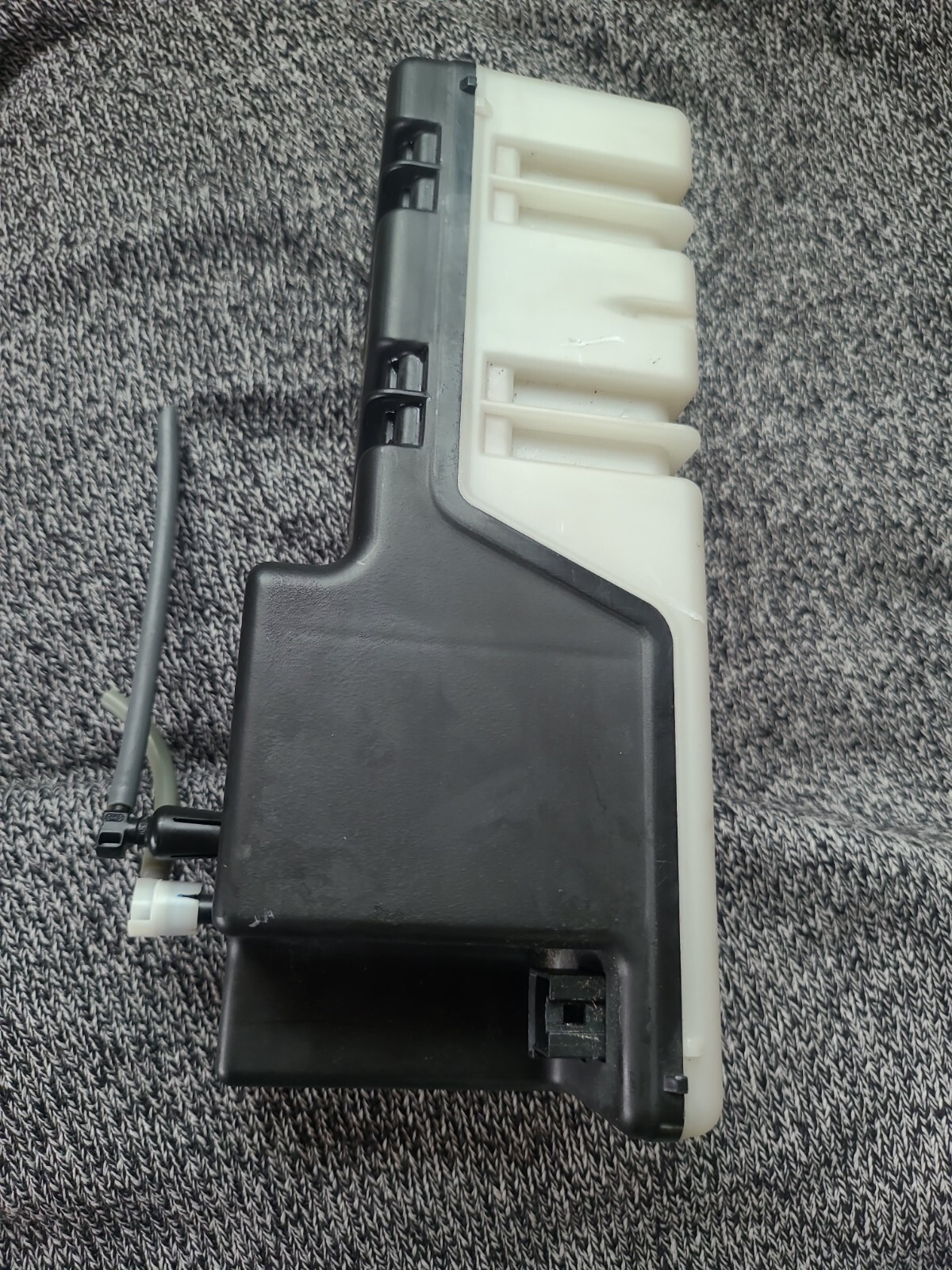 04 MERCEDES W220 S500 Vacuum Pump 2208000948 and Central Locking ...