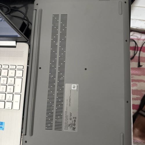 Lenovo IdeaPad 1i 15.6" FHD Touchscreen Intel Core i5 8GB 512GB ...