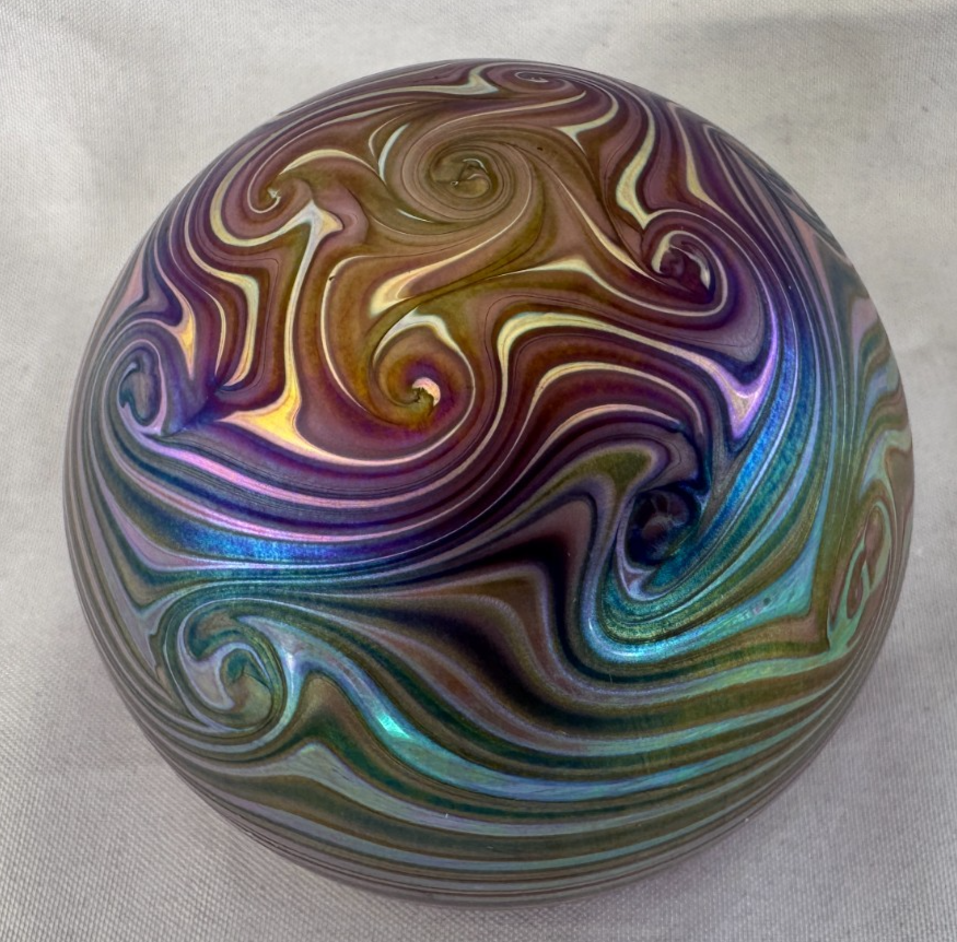 Stuart Abelman Iridescent Optic Swirl Paperweight Pulled Feather signed ...
