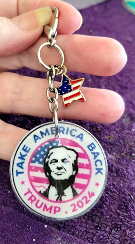 **TRUMP 2024 Take America Back Key Chain - Handbag Backpack Zipper ...