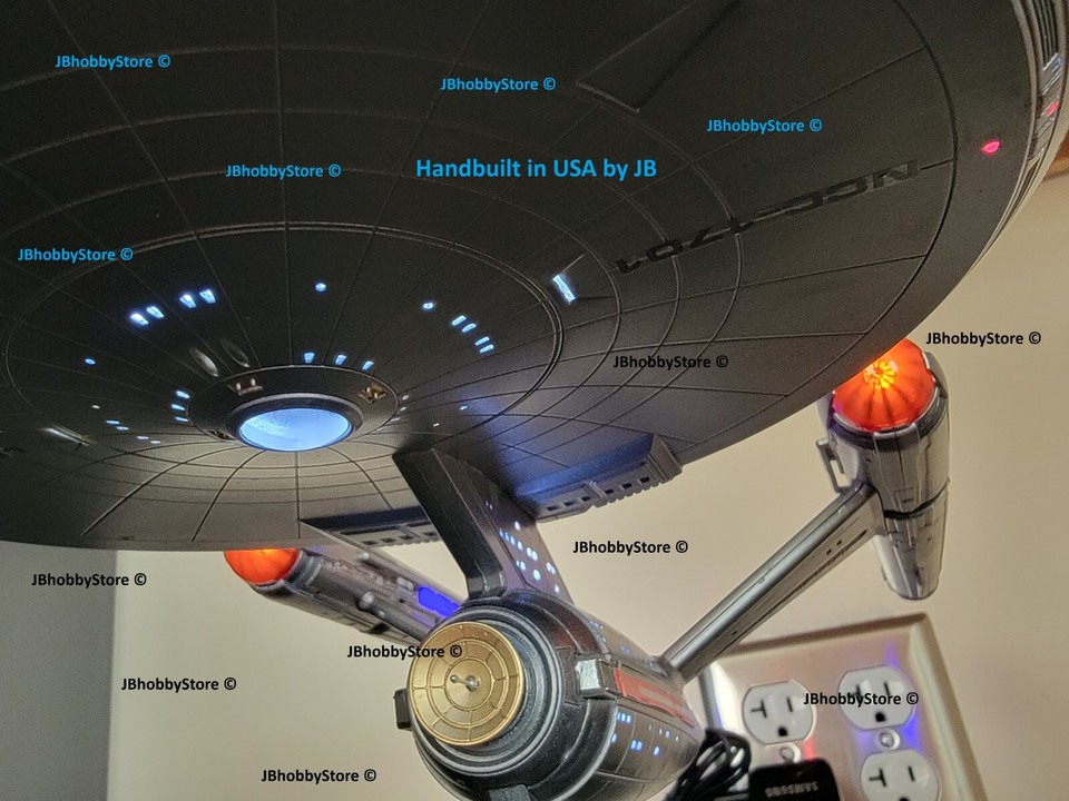 Star Trek SNW U.S.S. Enterprise 1:1000 Scale Set Prop Replica Model ...