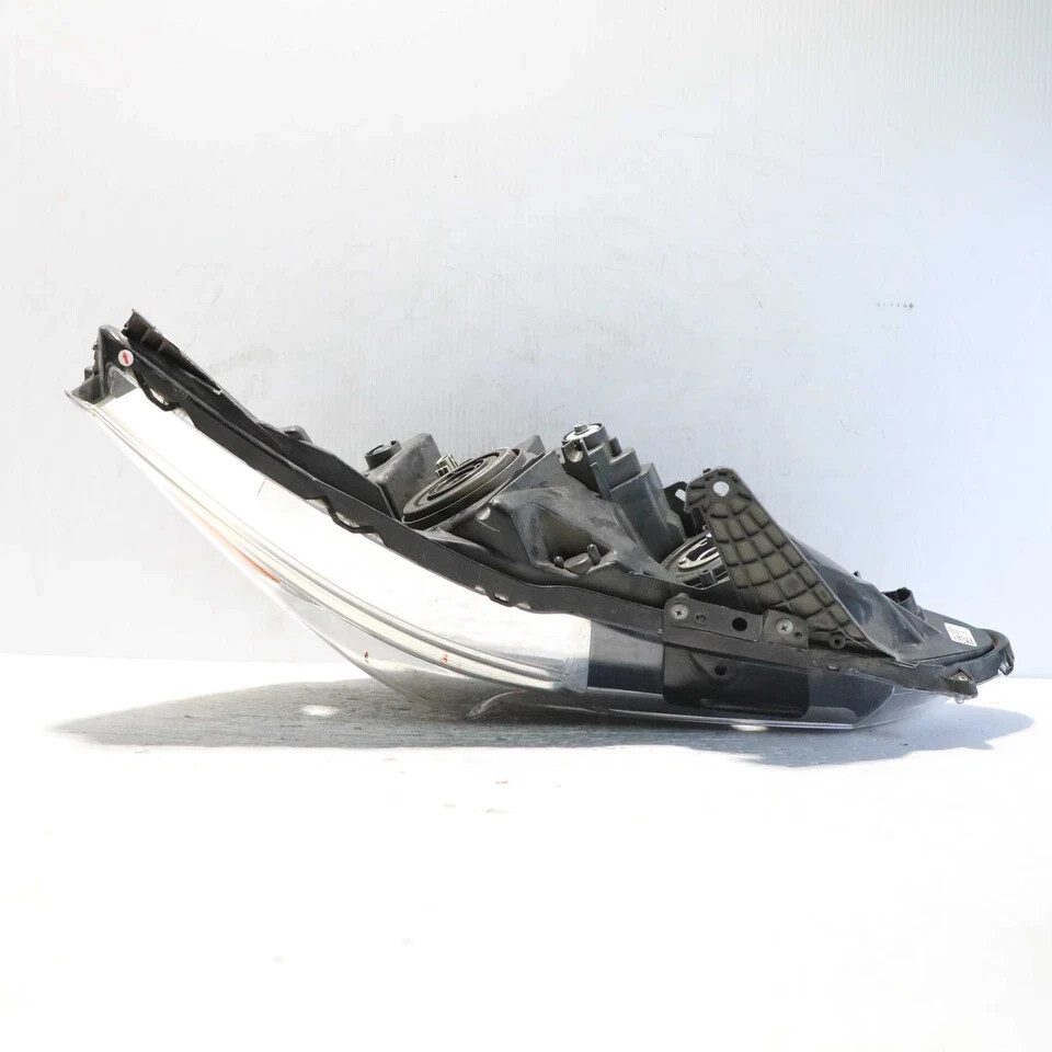 2016 2017 Honda Accord Headlight RH Halogen Sedan w/o LED DRL OEM 33100 ...