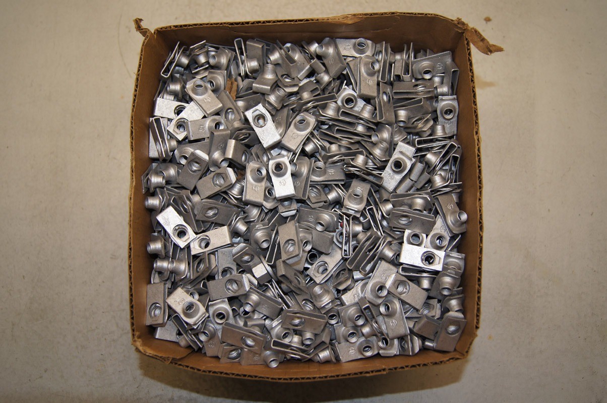 GM Retainer Clip On Nut Pack of 5 New OEM M8 X 1.25 11516647 | eBay