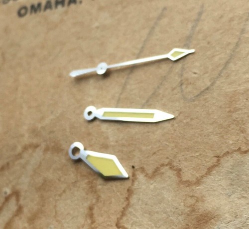 Montre épée jaune aiguilles Seamaster / mouvement Milsub Rolex 5517 Cal ...